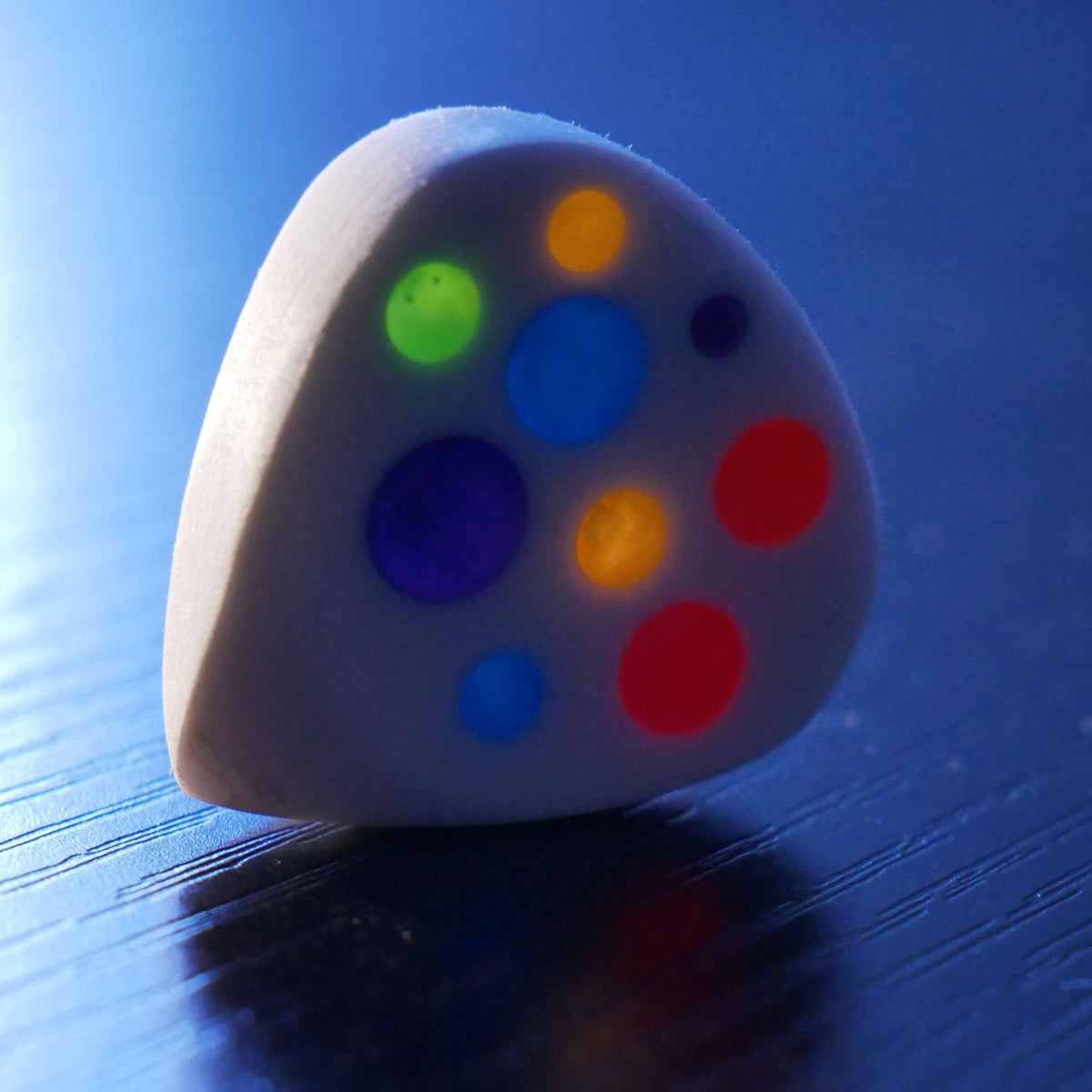 Opus Skoldr VALKORE™ - Lumen Series Handmade Guitar Pick | Ploutone