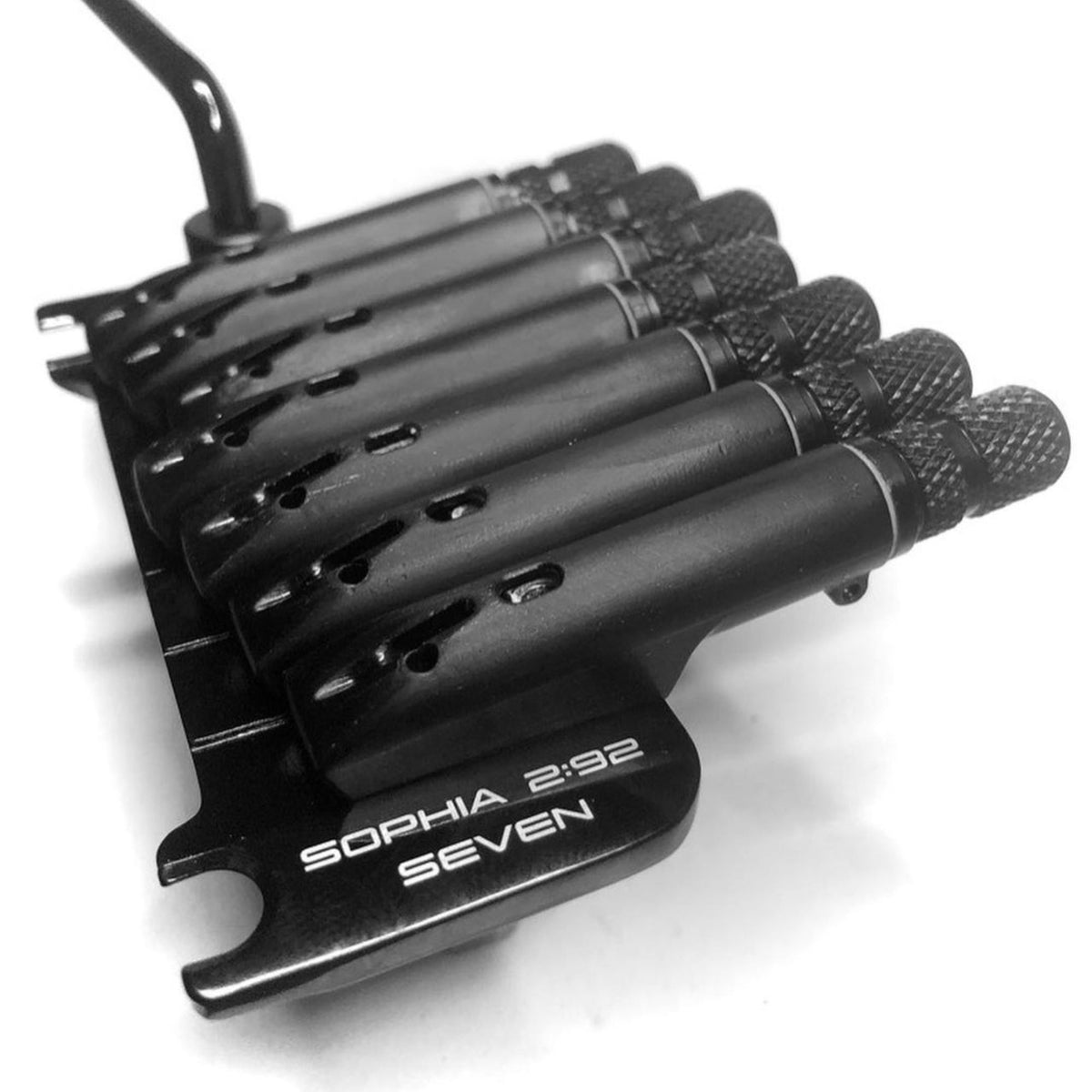 Sophia 2:92 7-String Headless Tremolo Bridge | Ploutone